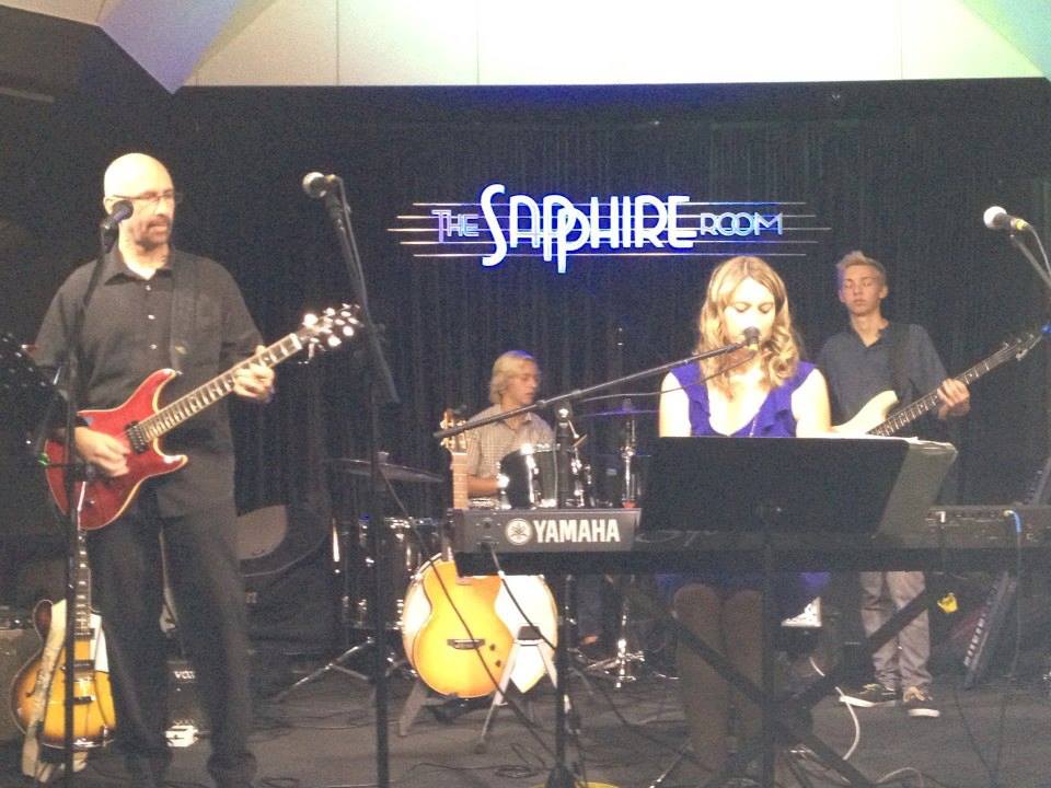 tuckfamsapphire - Tucksedo Studio