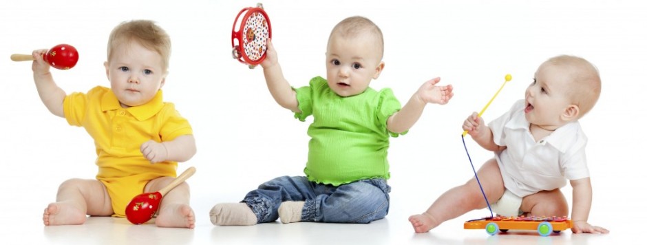 iStock_000019520678Large3babies-940x356 - Tucksedo Studio